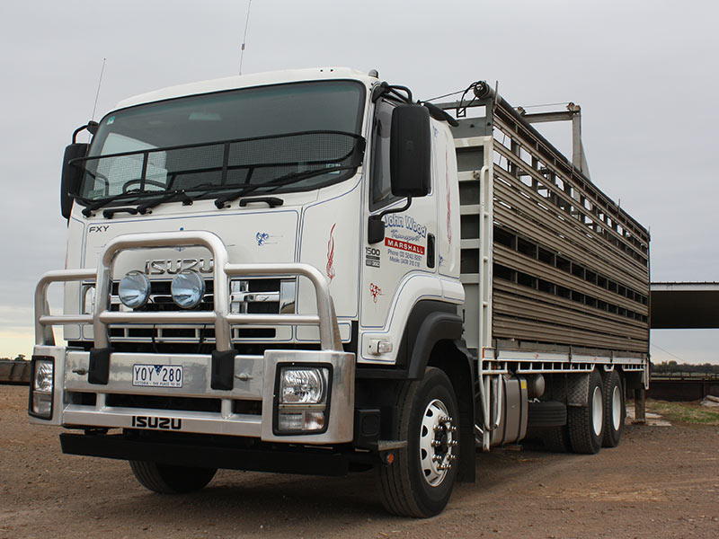 Isuzu FXY 1500 6x4 truck | Review