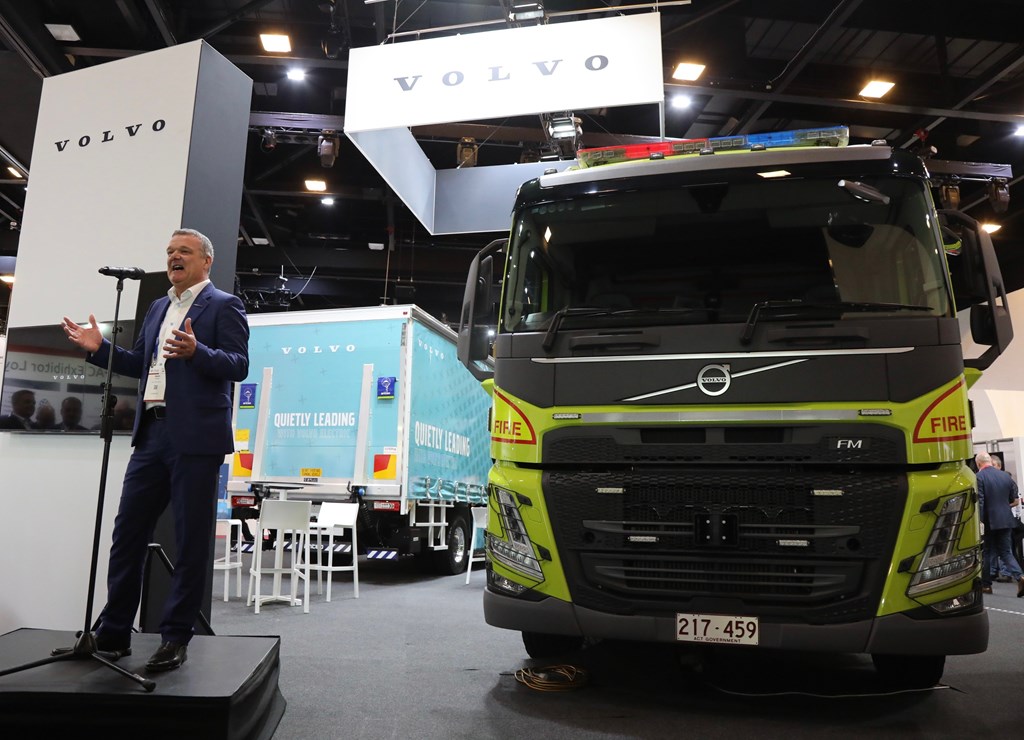 Volvo unveils new FM fire truck
