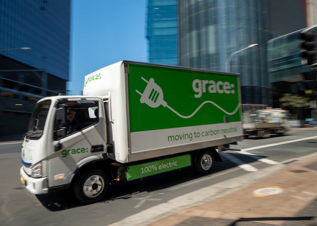 Grace Removals goes electric with Foton truck | NEWS