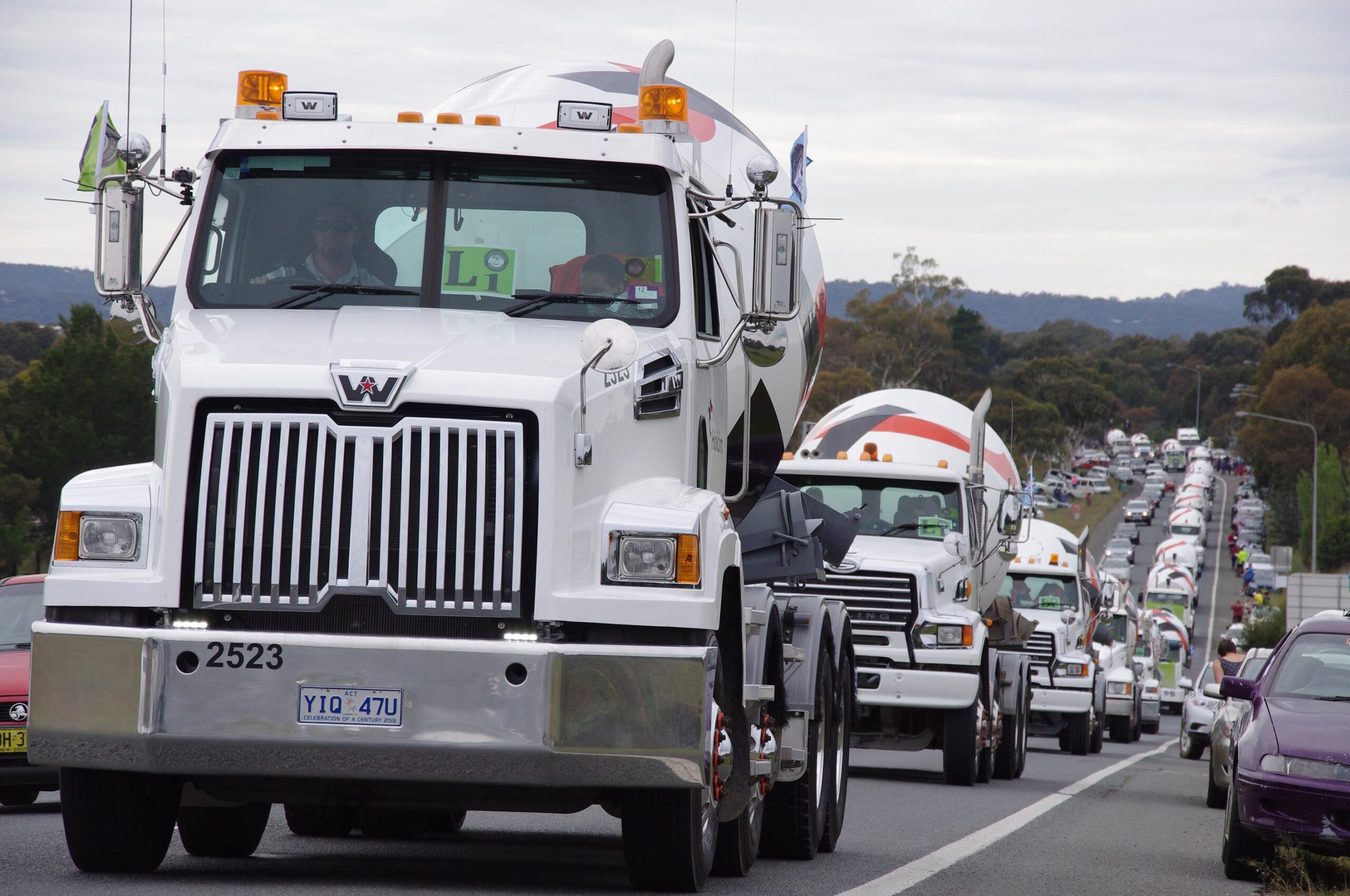 Record convoy for Canberra