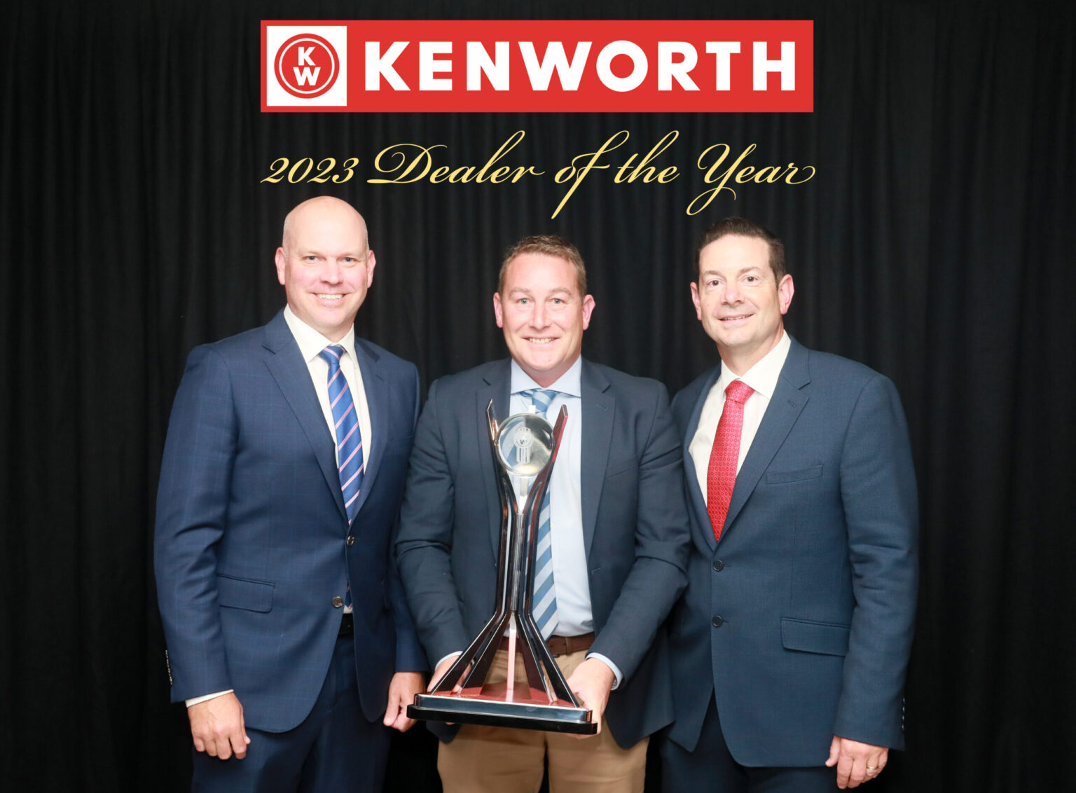 Dealer pair earn PACCAR awards - OwnerDriver