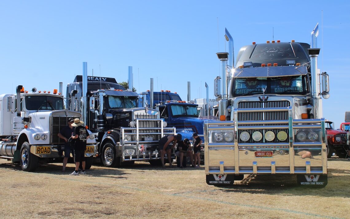 Celebration of trucking history at Clunes - OwnerDriver