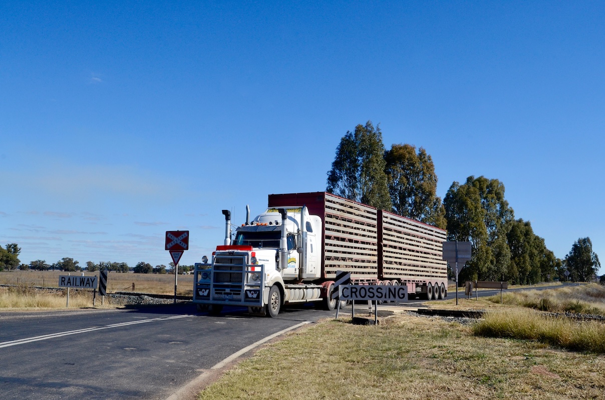 Friday Road Update: Bruce resurfacing to begin, Parkes Bypass gets ...