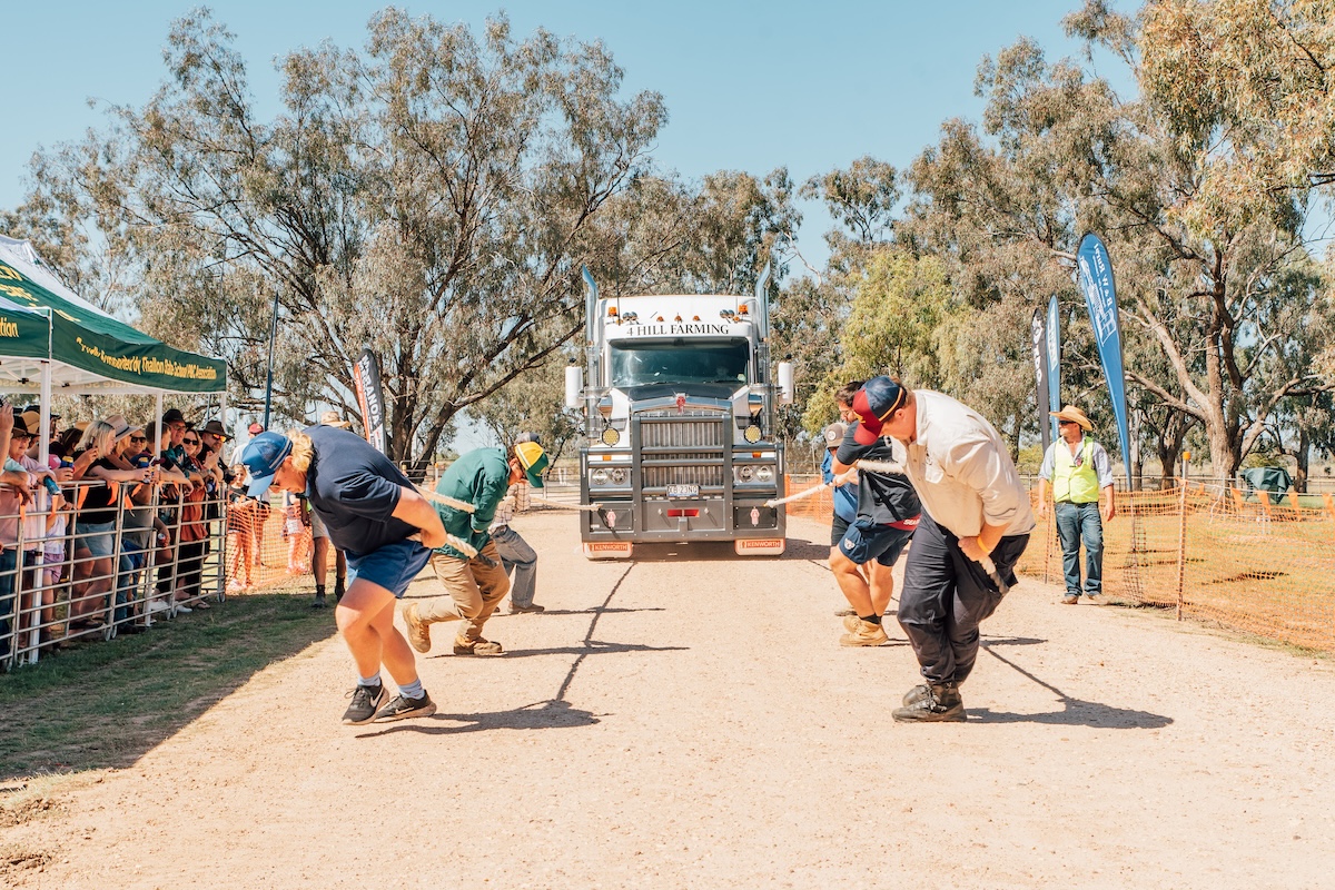 Fun in Thallon pulls a crowd - OwnerDriver